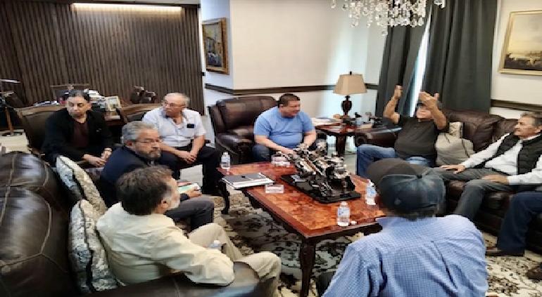 Asaltaron al Periodista Jesús Manuel González Raizola, de 89 Años de ...